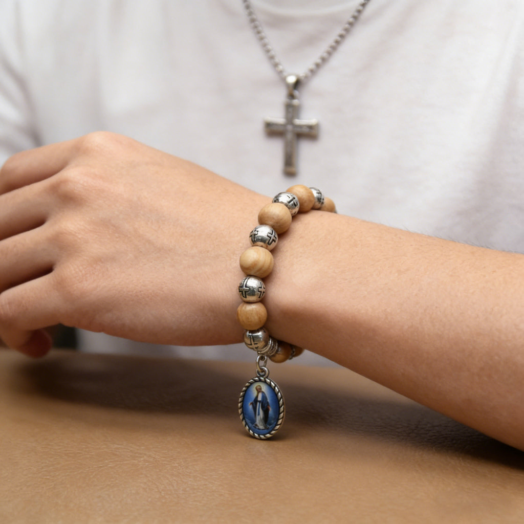 Our Lady of Mary Pendant Royal Blue Pearl Rosary Bracelet: A Wrist-Worn ...