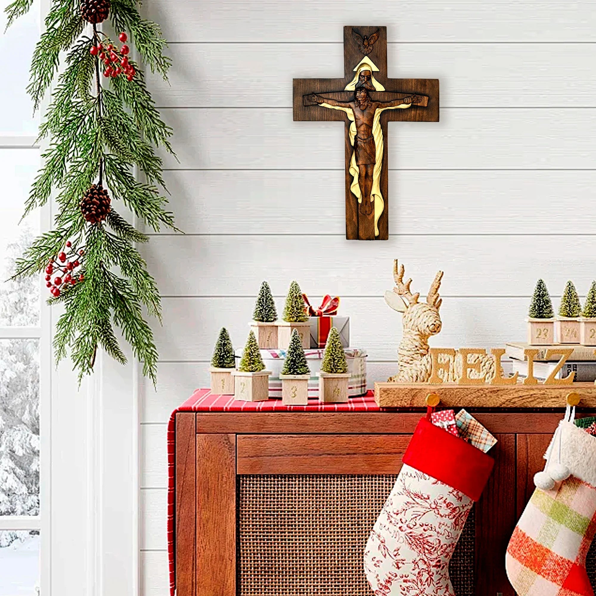 Bgcopper Holy Trinity Crucifix Wood Decor – BGCOPPER