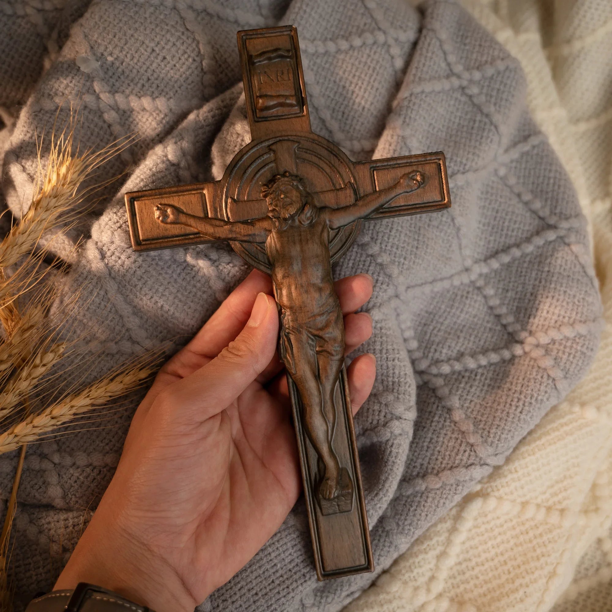 Bgcopper INRI Wood Carving Crucifix – BGCOPPER