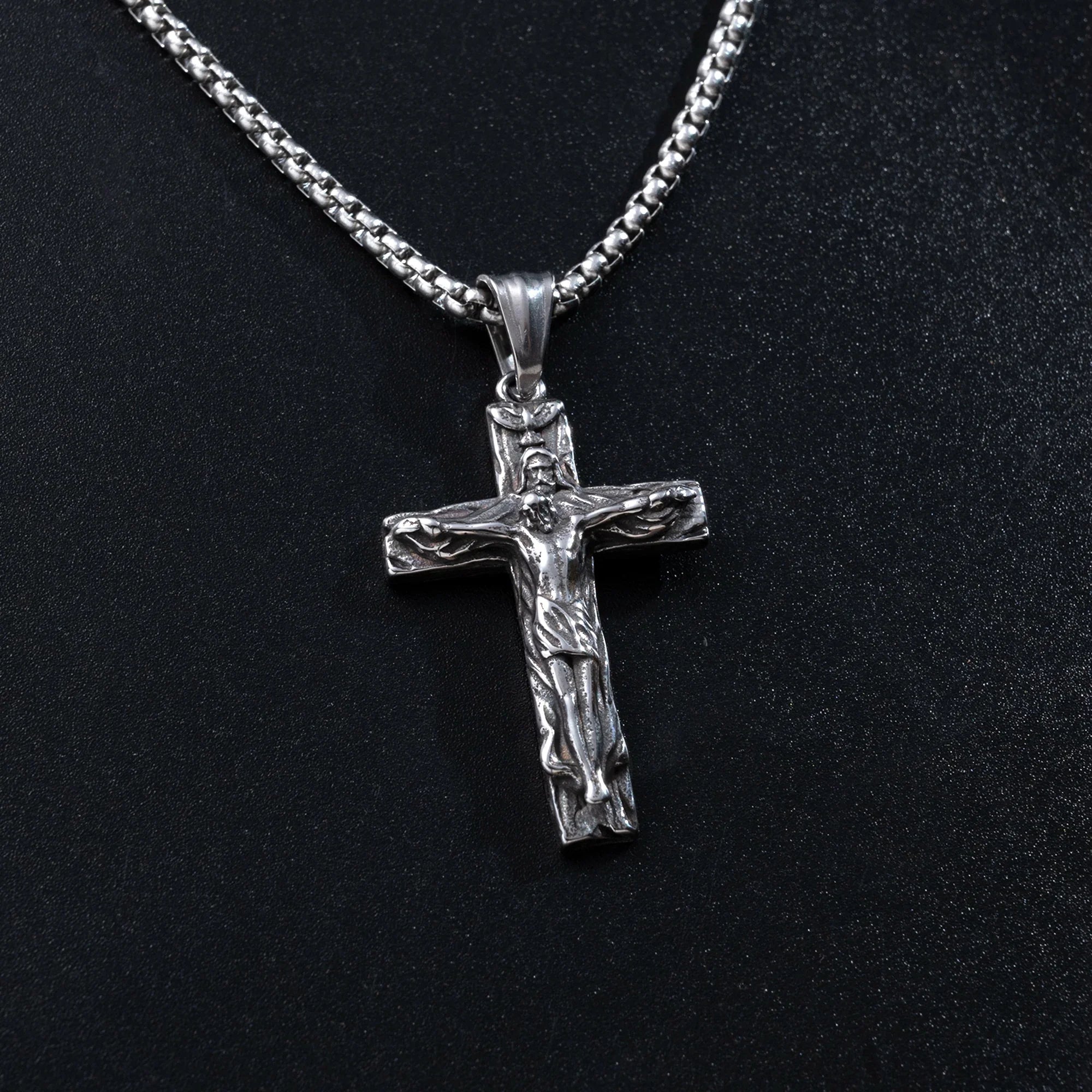 Titanium Steel Trinity Cross Necklace (New Christmas Gift) – BGCOPPER